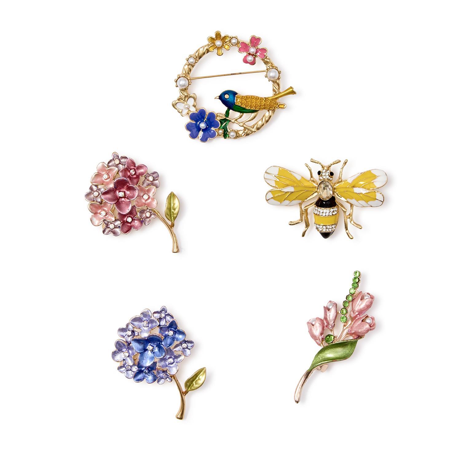 Enchanted Garden 15 Pc Brooch Pin Unit with Leaf Pillow Display Includes 5 Designs