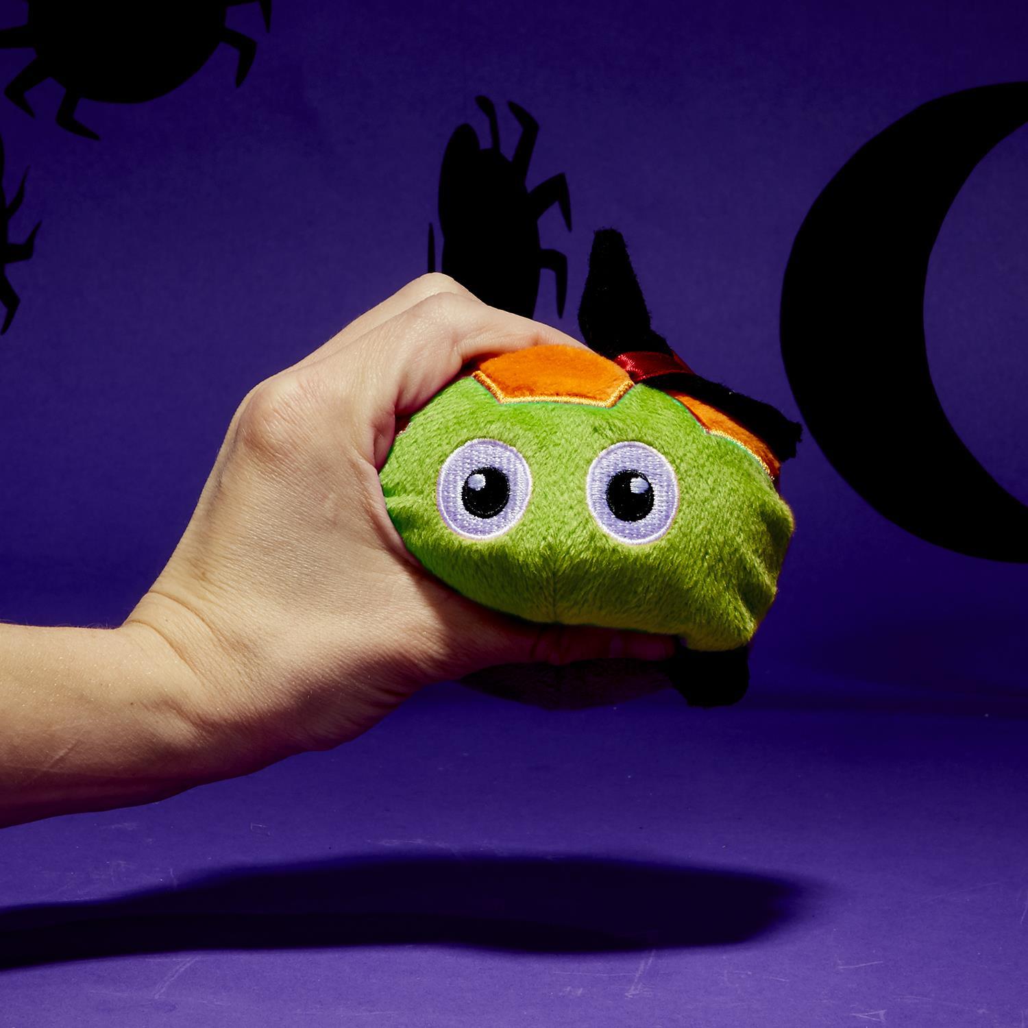 Halloween Buddies 24 Pc Includes 3 Designs