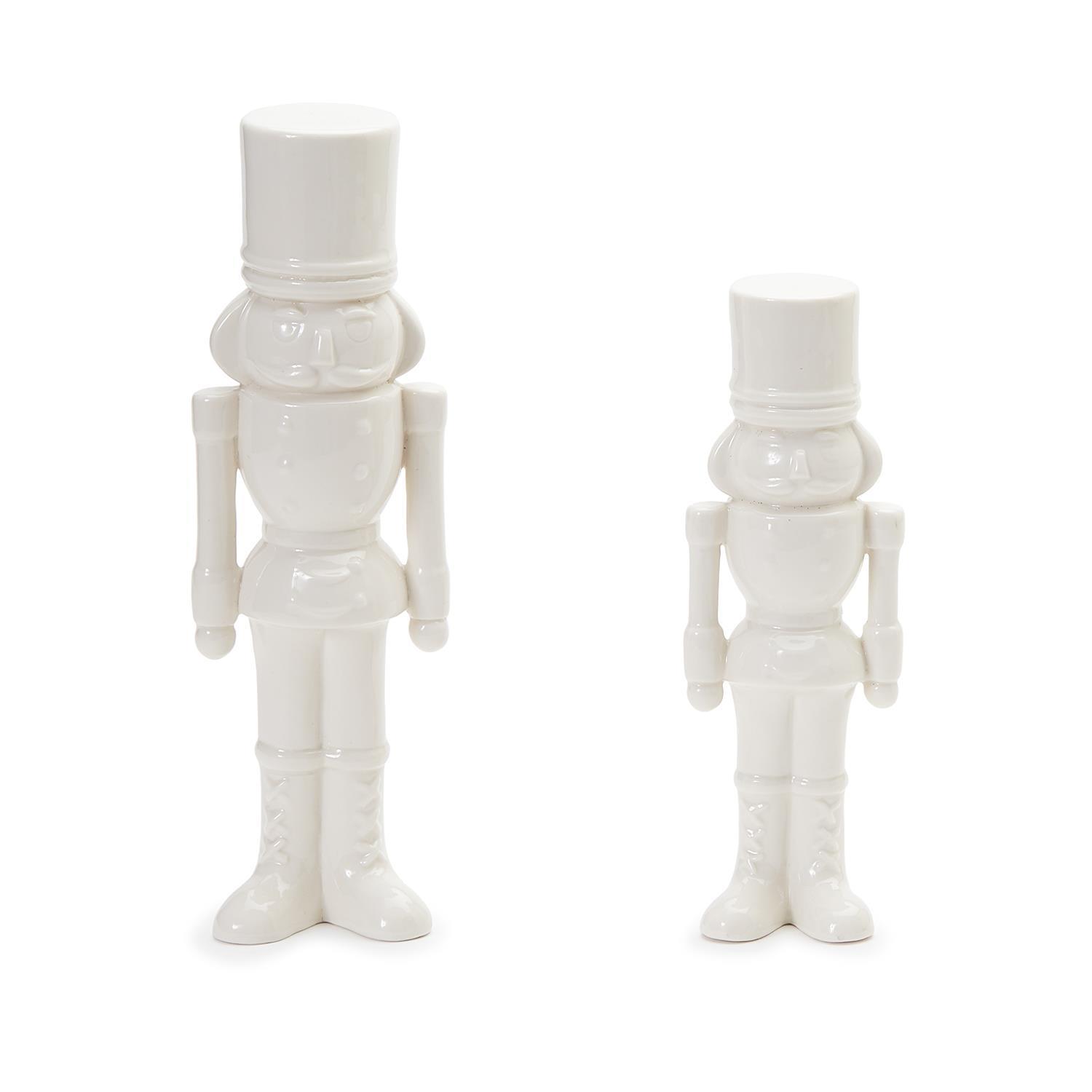 Set of 2 Decorative Nutcrackers