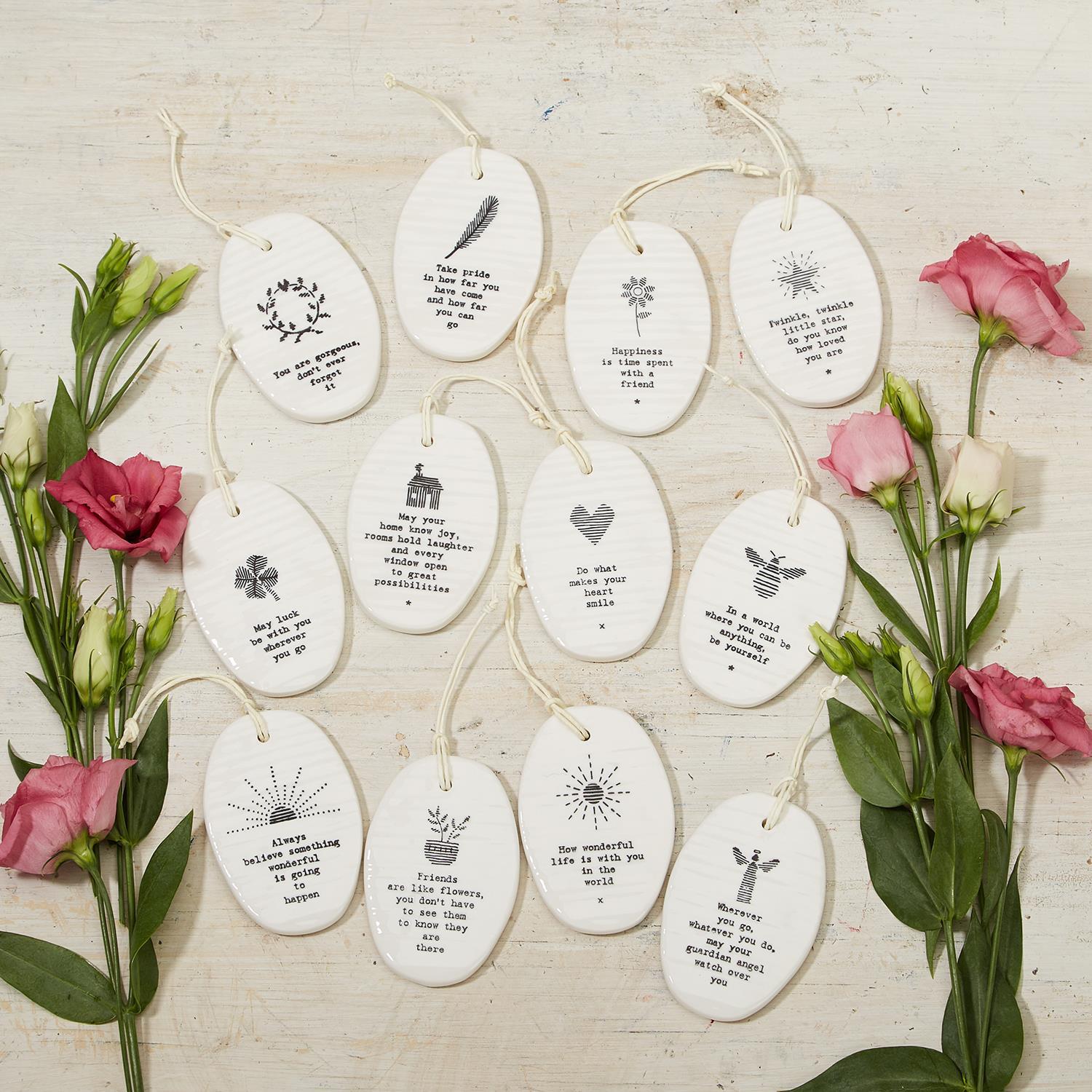 Refill 48 Pc Oval Ornament Un Includes 12 Sayings