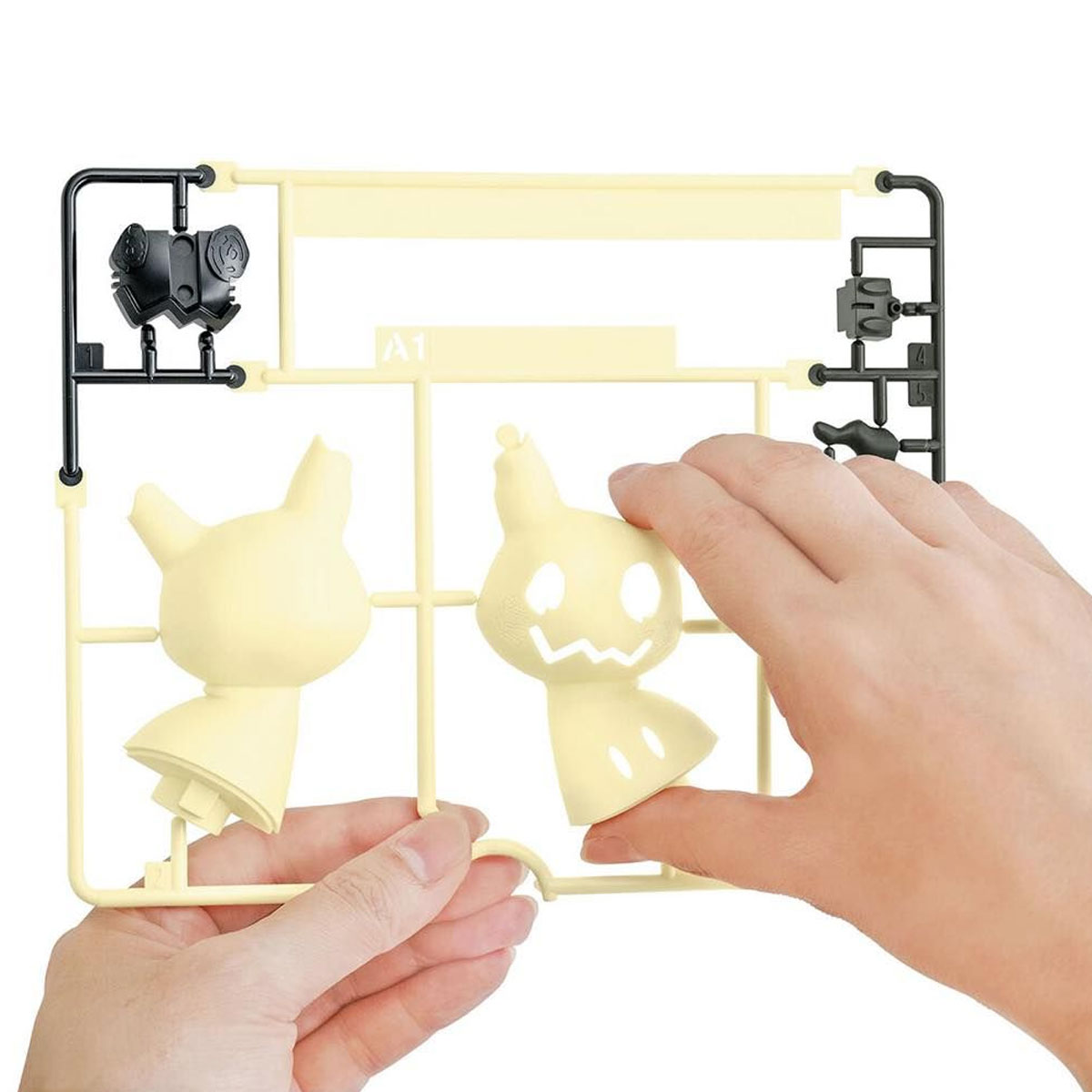 Pokemon - Mimikyu - 13 Piezas - Model Kit Armable - Bandai | EntreKids