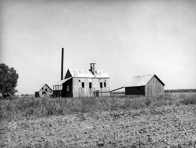 Oil Trough: Cotton Gin - Encyclopedia of Arkansas