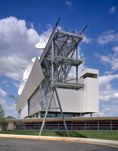 Morphosis Architects / Thom Mayne — NOAA Satellite Operation Facility