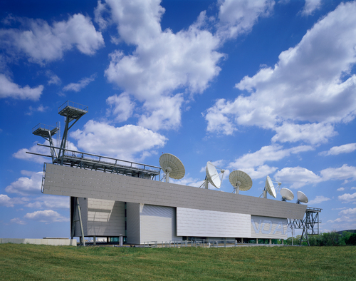 Morphosis Architects / Thom Mayne — NOAA Satellite Operation Facility