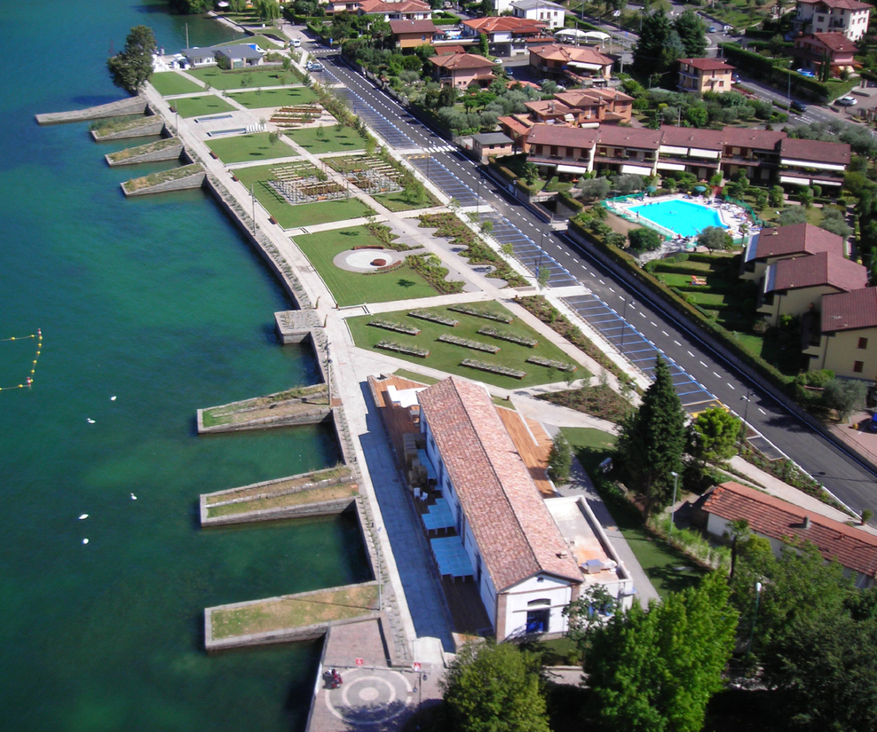 PARATICO: il lungolago | SkyscraperCity Forum