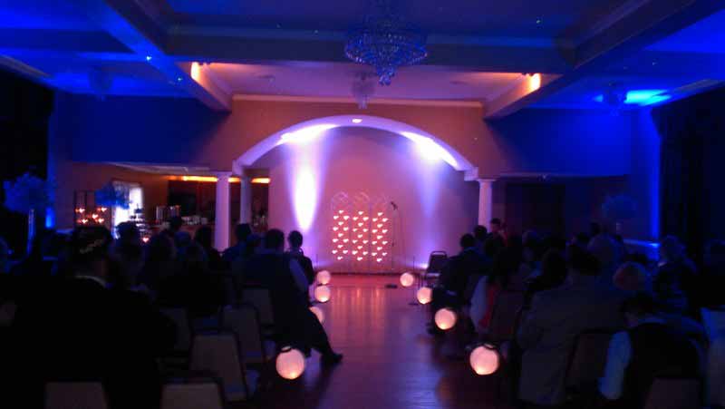 Lighting up a Wedding Ceremony