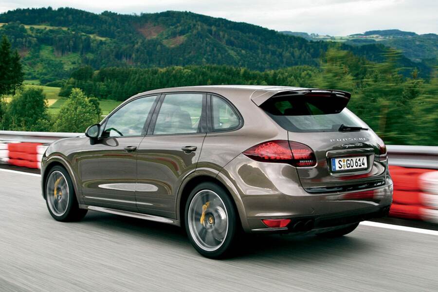 Cayenne GTS | Issue 204 | Excellence | The Magazine About Porsche