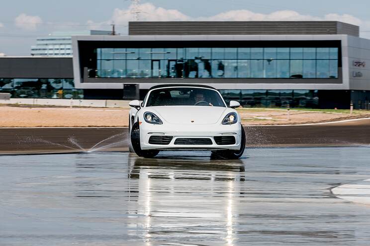 PECLA | Issue 245 | Excellence | The Magazine About Porsche