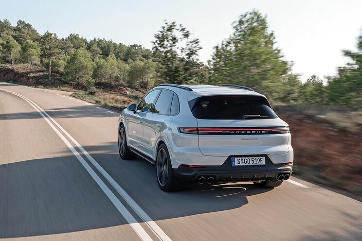 Dynamic Duality | Issue 320 | Excellence | The Magazine About Porsche