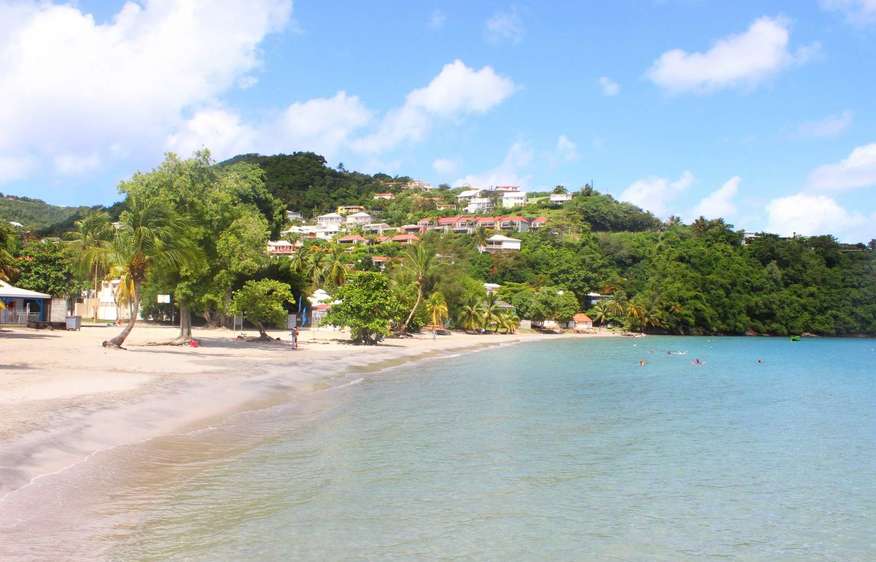 Retrouvez Plage de l'Anse à l'âne Martinique grâce à VillaVEO