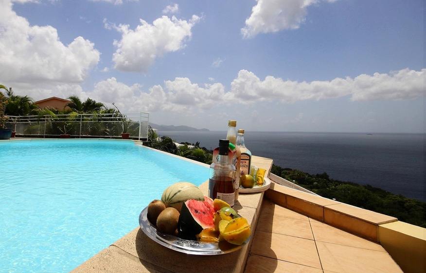 Retrouvez Restaurant Le Shell's - Case Pilote Martinique grâce à VillaVEO