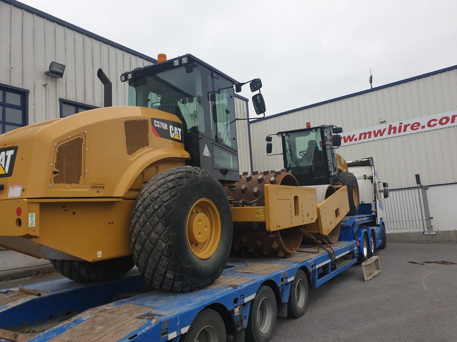 2 CAT rollers heading to the port ...SOLD... to overseas customers ...