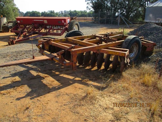 Offset Disc 24 Plate | Machinery & Equipment - Tillage and