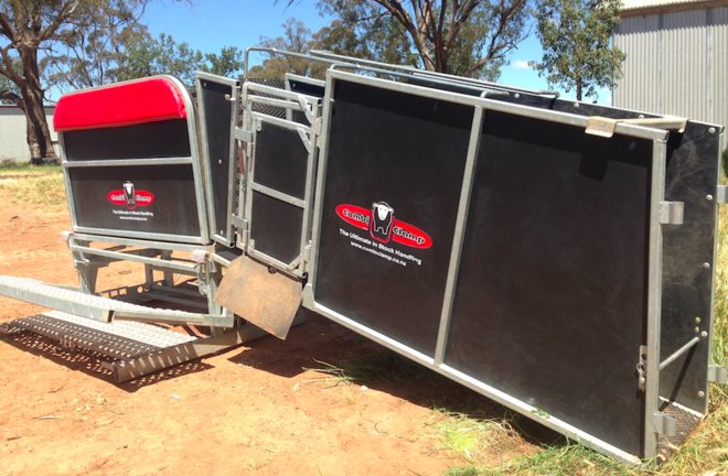 Combi Clamp Sheep Handler | Livestock Equipment - Sheep Handlers