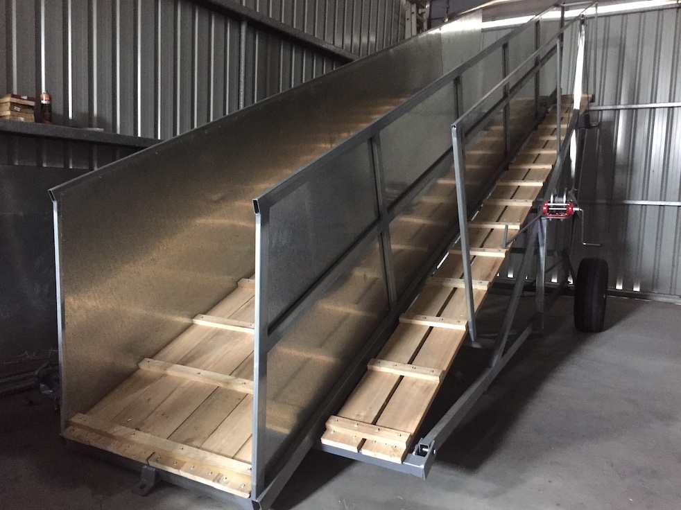 Portable Stock Loading Ramp | Livestock Equipment - Livestock