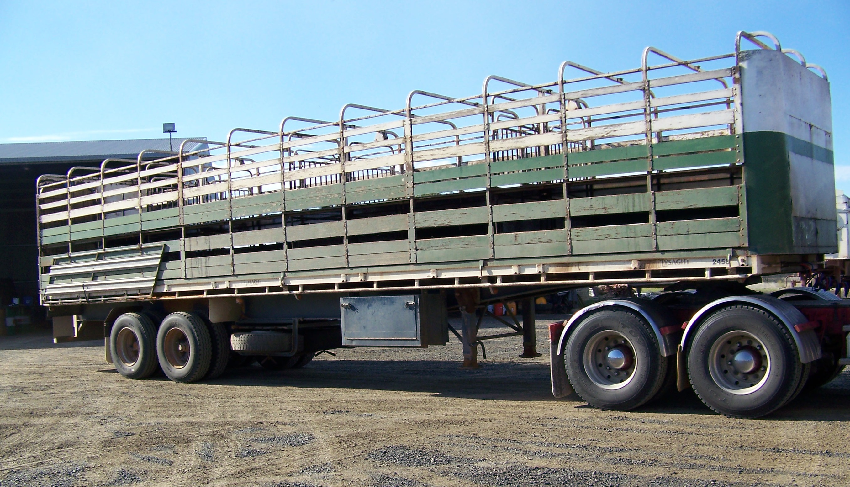 40ft x 2 deck Stockcrate | Trucks & Trailers - Truck Trailers