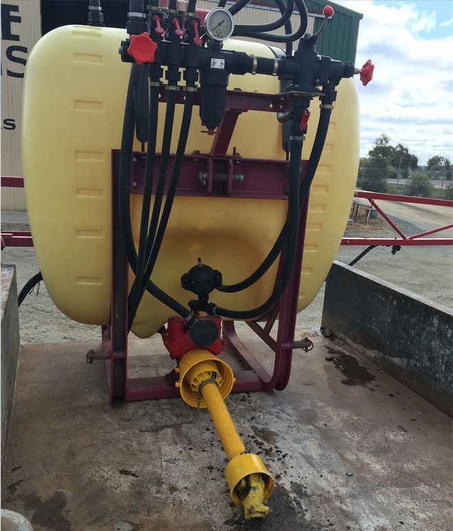 HARDI 600LTR 6.7MT BOOM SPRAYER | Machinery & Equipment