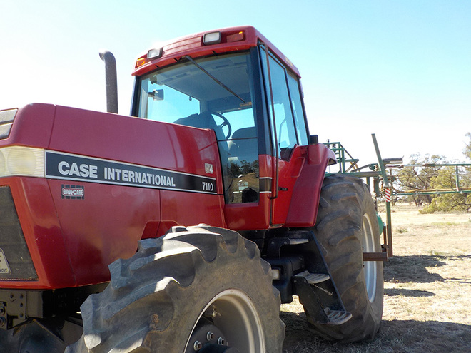 CASE IH Magnum 7110 | Machinery & Equipment - Tractors For Sale