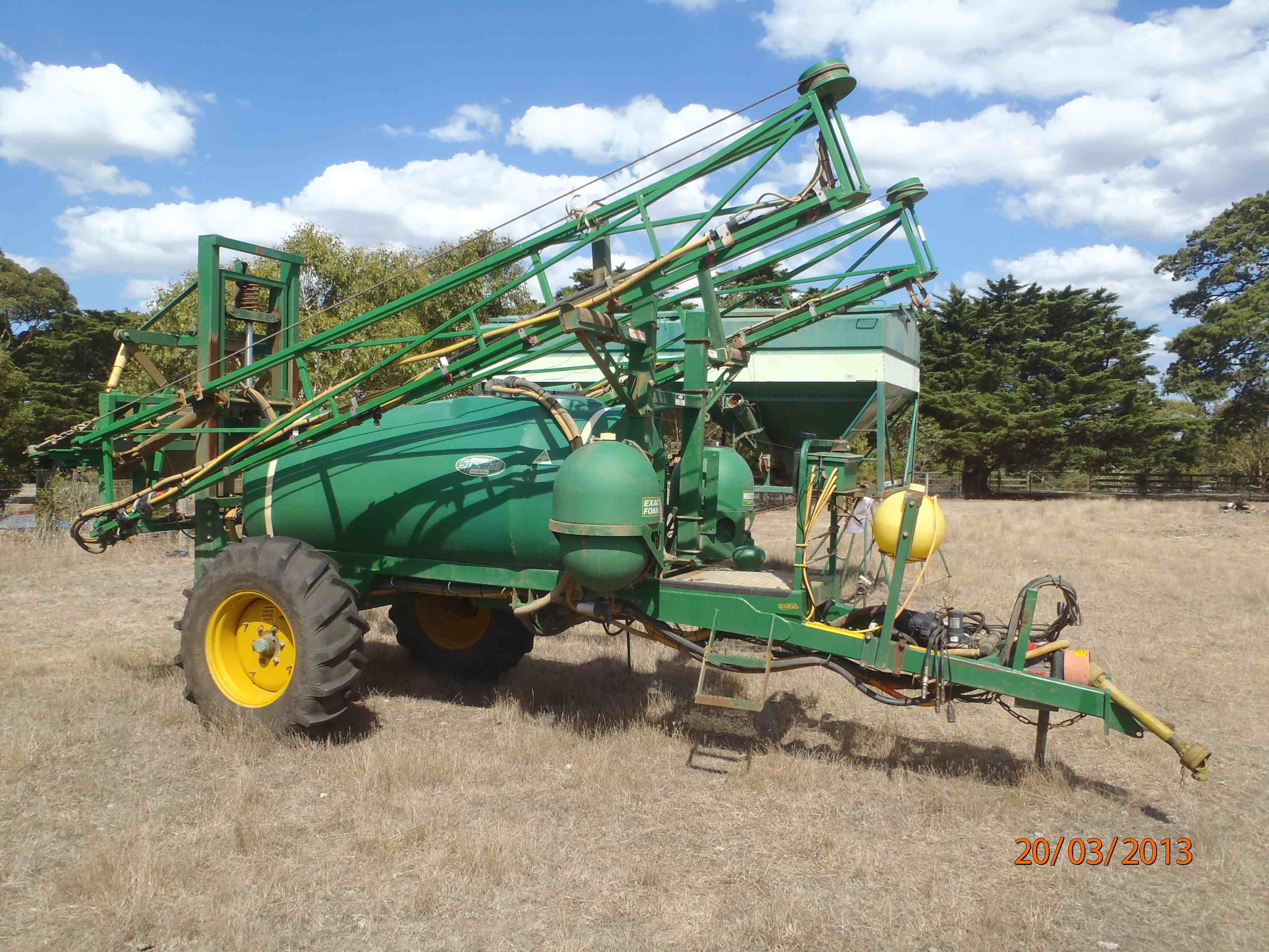 GOLD ACRES Boom Spray | Machinery & Equipment - Sprayers For