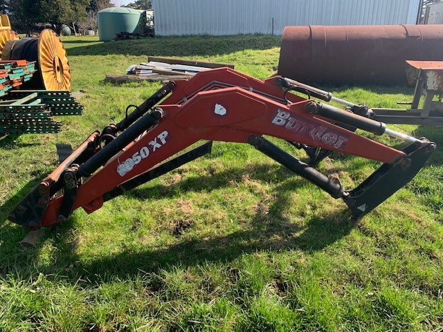 Under Auction - Burder 950 Front End Loader Frame - 2%+ GST Buyers
