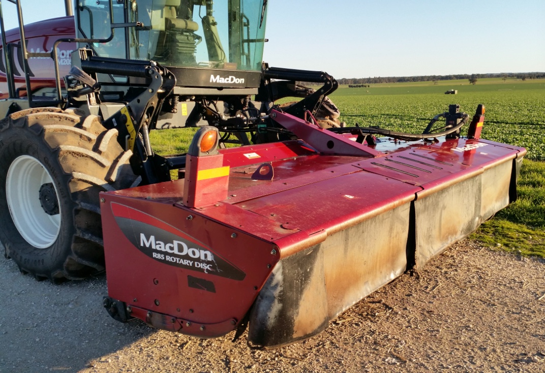 MacDon R85 16ft Mower Conditioner Front | Machinery & Equipment