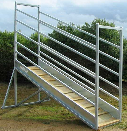 How To Build A Cattle Loading Ramp at Sean Swick blog