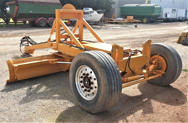 12' Tow Behind Road Grader | Machinery & Equipment