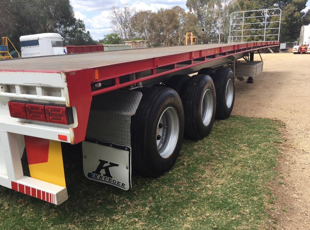 2013 Kreuger 45ft Flat Top Trailer | Trucks & Trailers - Truck