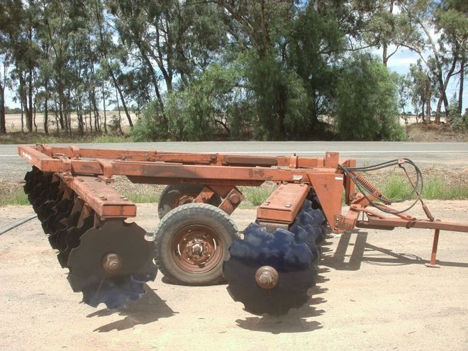 Offset Disc 28Pl IH 3-5 | Machinery & Equipment - Tillage and