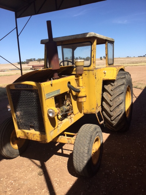 Chamberlain - Champion 236 | Machinery & Equipment - Tractors