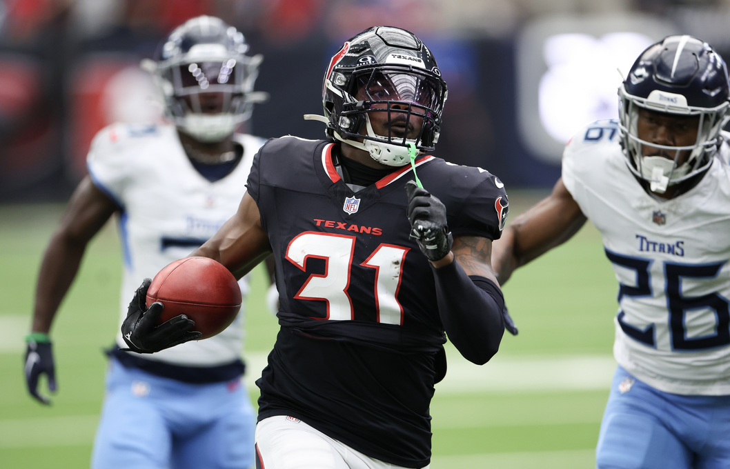 Texans release Dameon Pierce - Running back was ROY candidate in 2022 ...