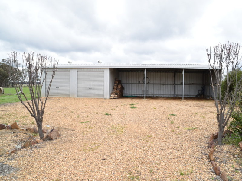 Farm For Sale in Ballimore, NSW 2830 | 'pineleigh' 130r Goan Creek Road