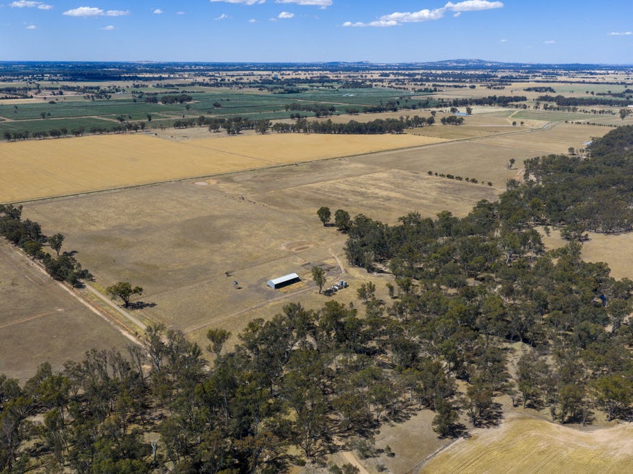 Farm For Sale in Kialla East, Vic 3631