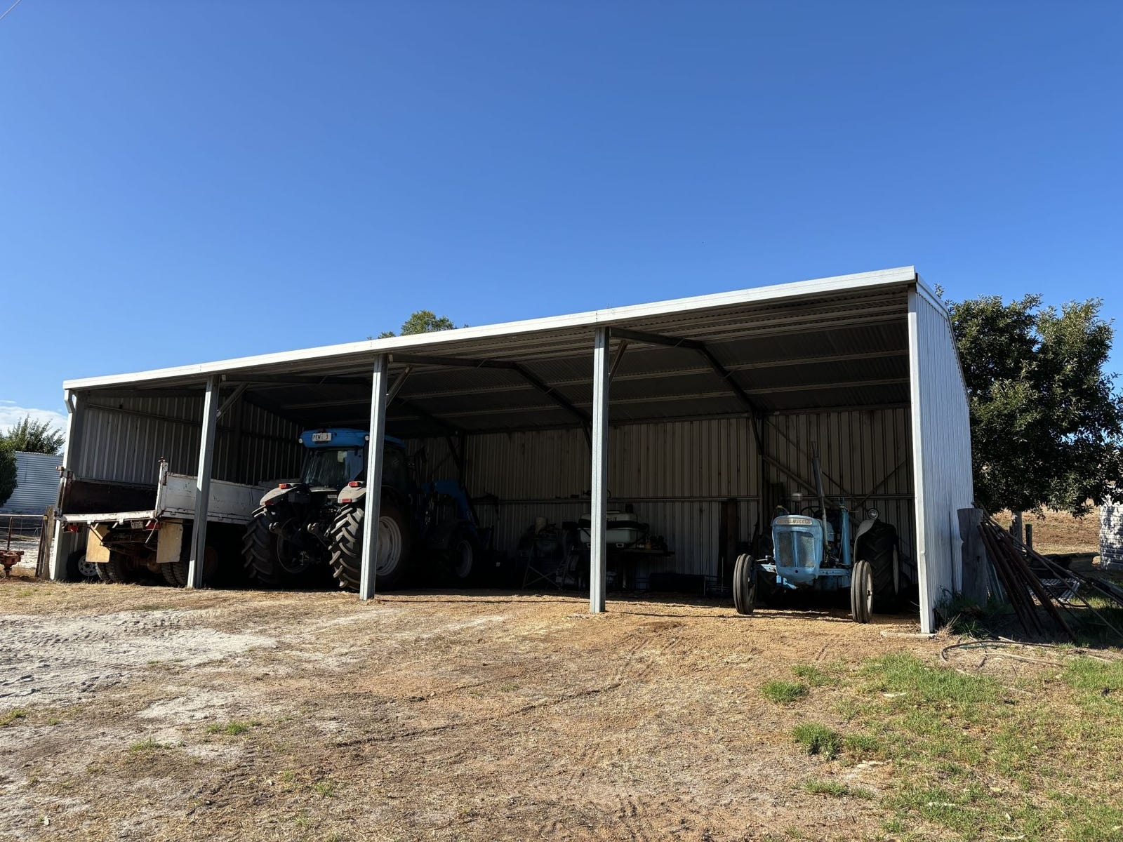 Farm For Sale in Carlotta, WA 6275 | 4175 Graphite Road