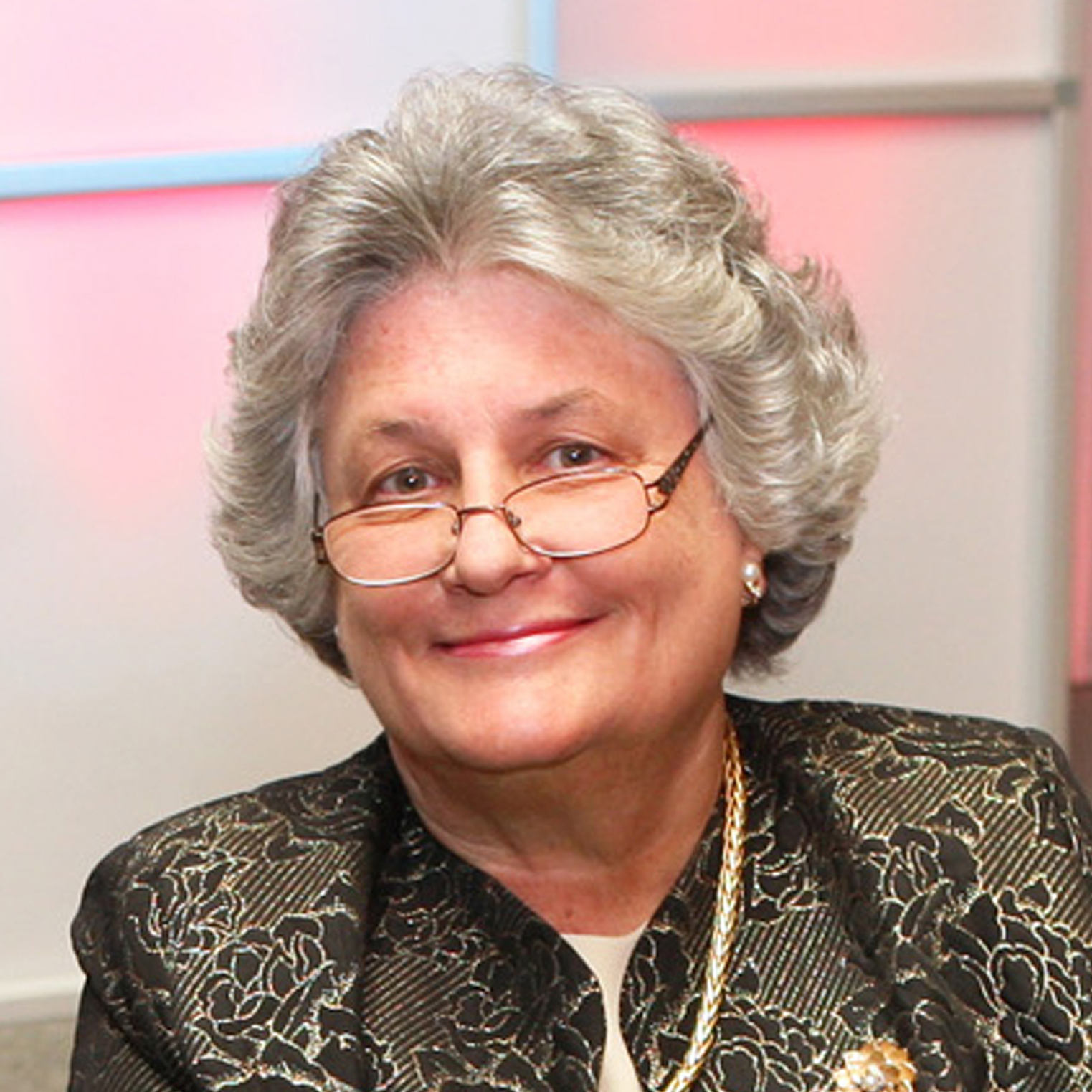 Bobbie Kilberg - Alchetron, The Free Social Encyclopedia