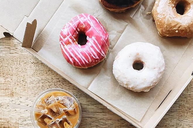 10 Best Shops in the US to Celebrate National Doughnut Day - FabFitFun