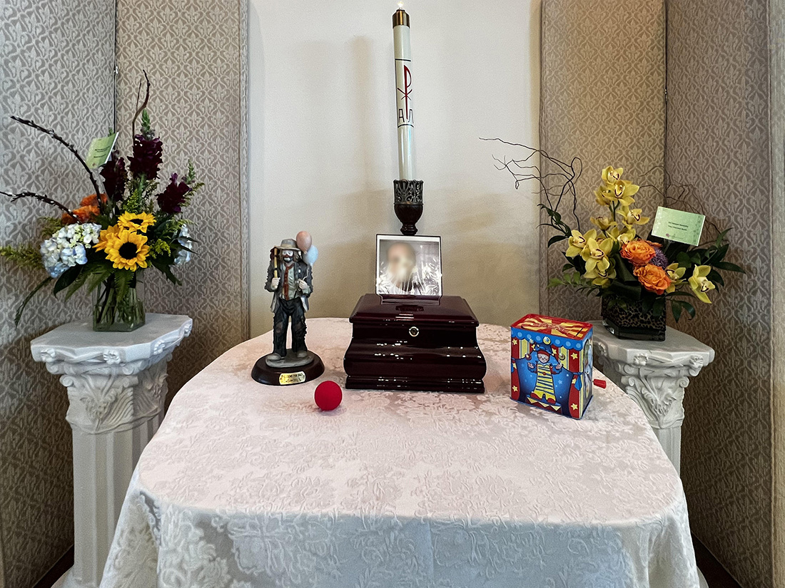 Non-Traditional Clown-themed Memorial | Bevsek-Verbick Fu...