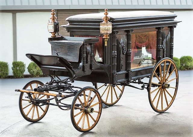 Exclusive Hearse - Horse Drawn Hearse - Modern Hearses
