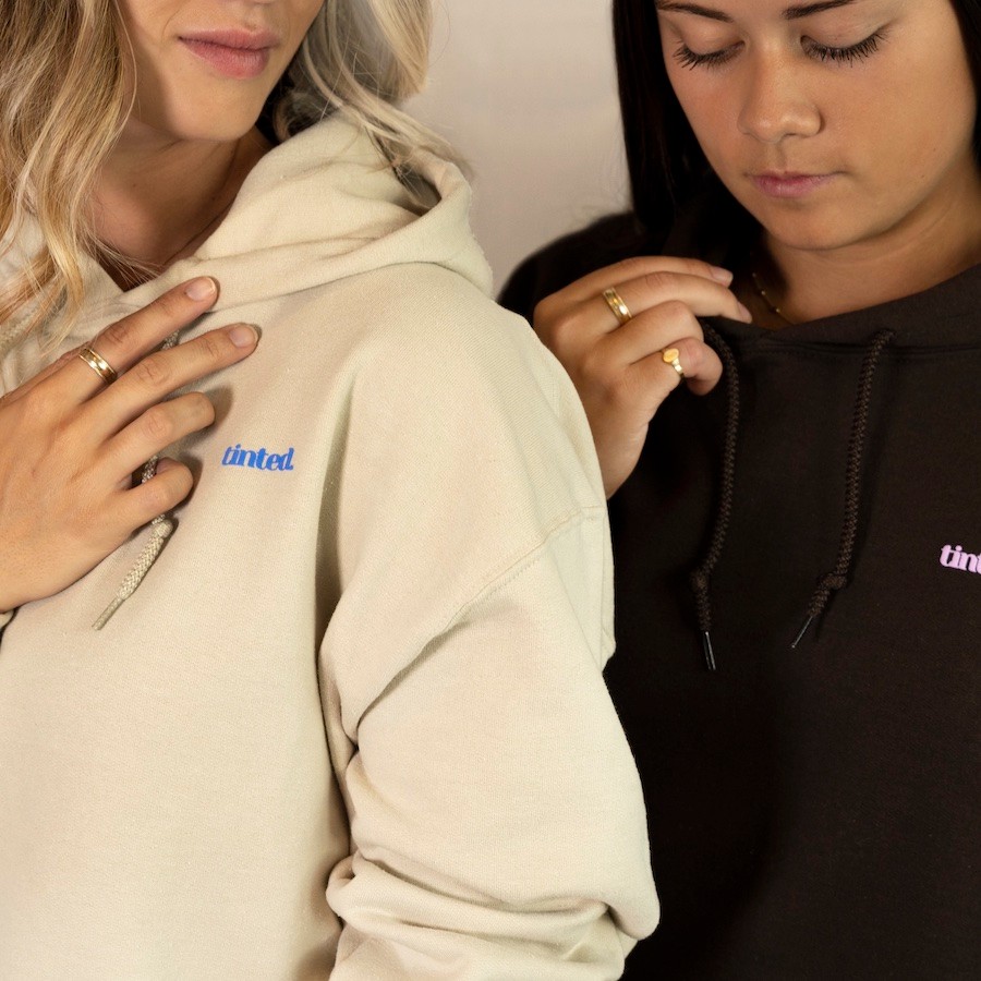 Design Custom Hoodies and Sweatshirts: Custom Apparel in Canada