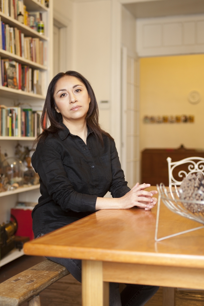 minerva cuevas - Artists - Kurimanzutto