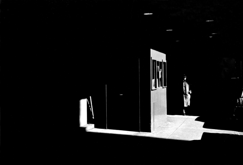 Ray Metzker - The Shape of Light - Exhibitions - Laurence Miller Gallery