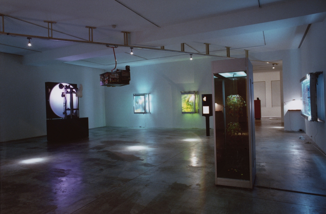 - Jon Kessler - Exhibitions - Luhring Augustine