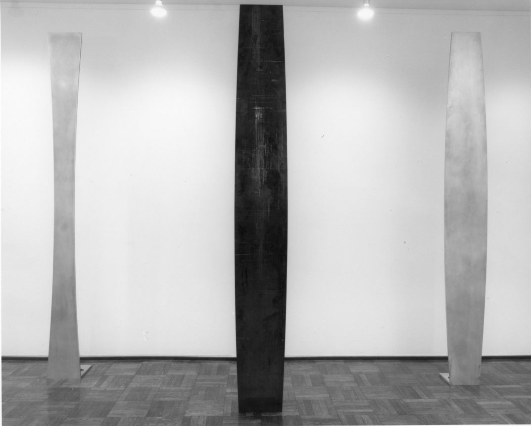 Ellsworth Kelly - Sculpture - Exhibitions - Castelli Gallery