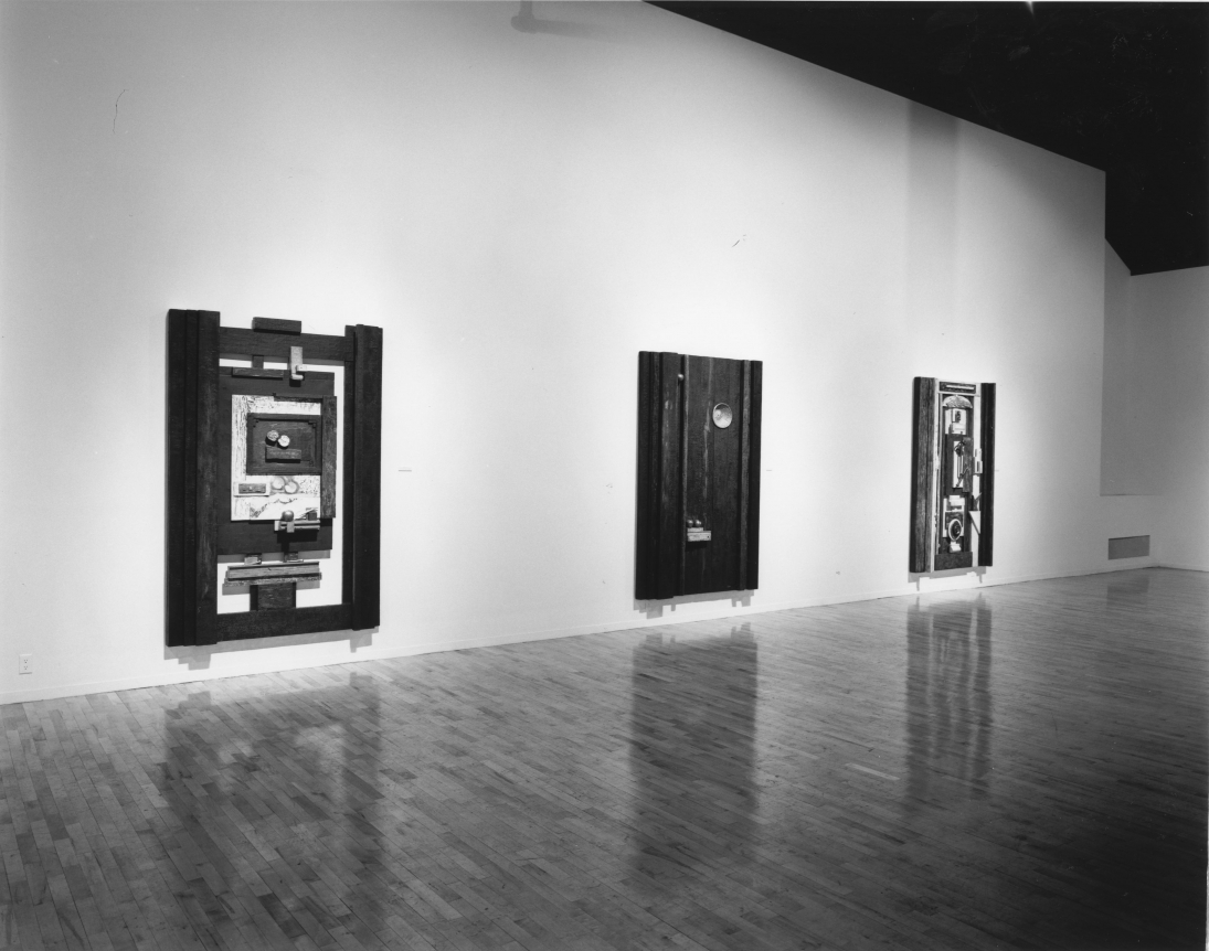 - Laura Grisi - Exhibitions - Castelli Gallery