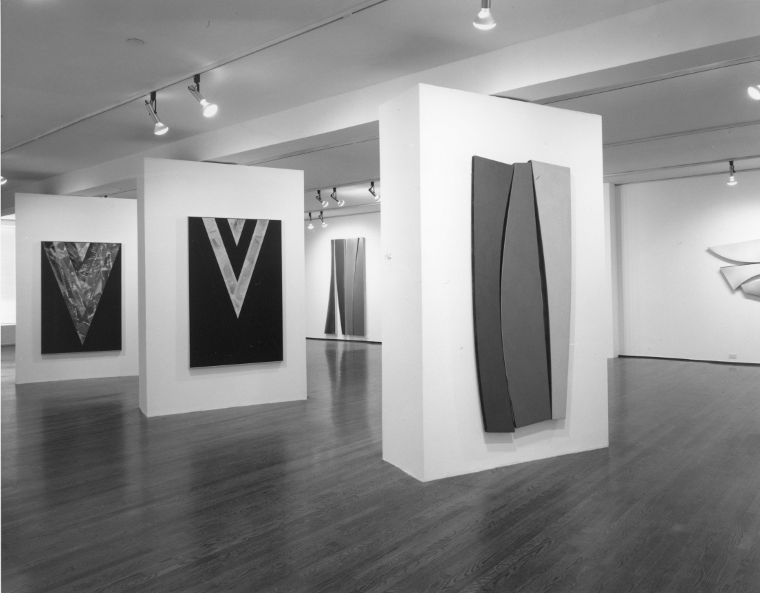 A Selection of Paintings - Kenneth Noland - Exhibitions - Castelli Gallery