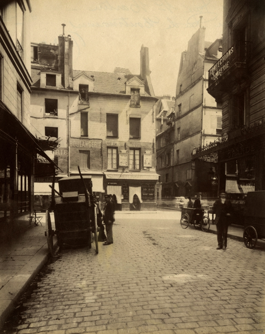 Eugene Atget - Artists - Howard Greenberg Gallery