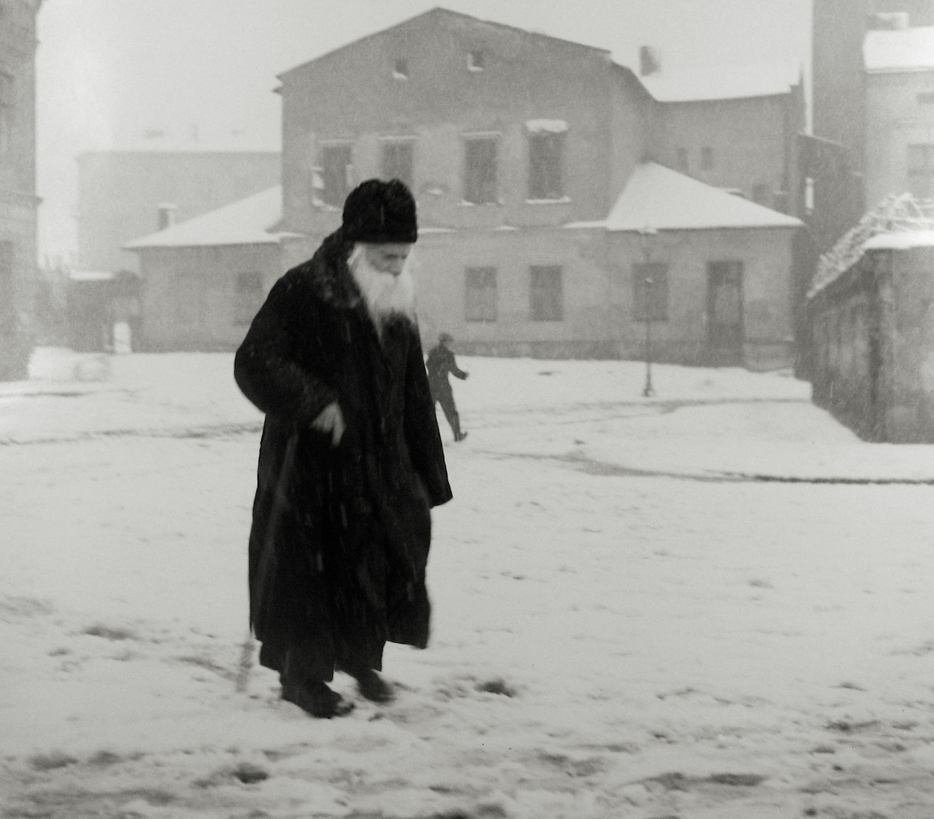Roman Vishniac - Artists - Howard Greenberg Gallery