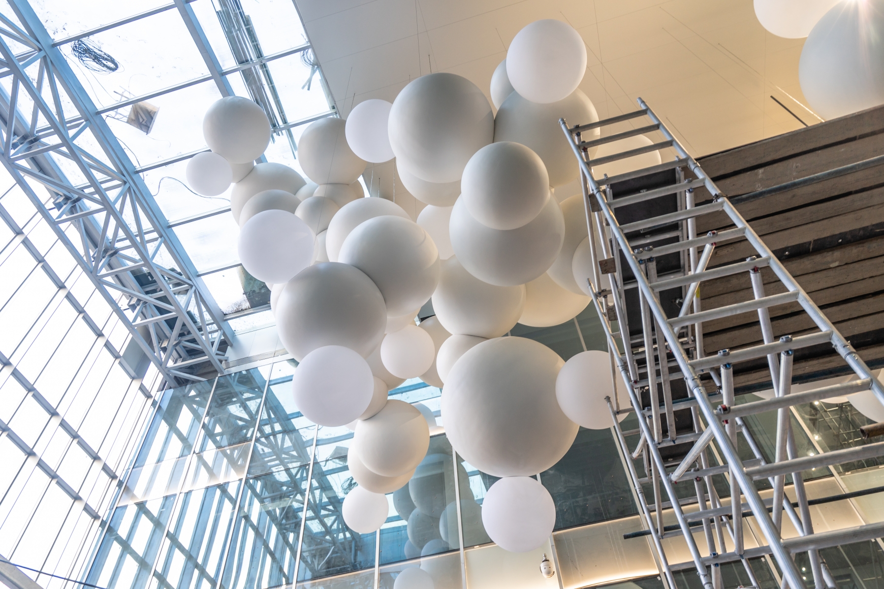 Charles Pétillon - Artists Installations - Sous Les Etoiles Gallery ...