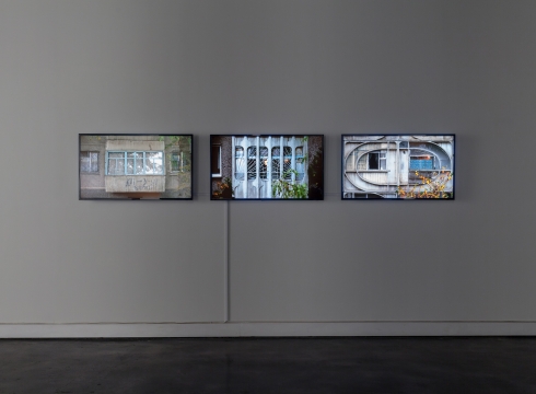Simon Lee - Artists - Locks Gallery