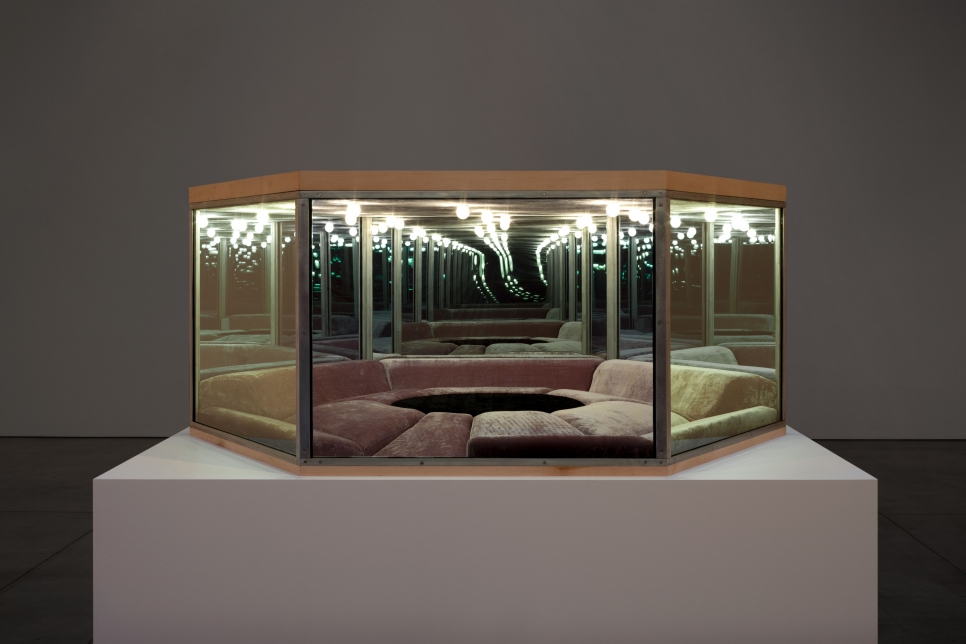 Paul Pfeiffer - Artists - Paula Cooper Gallery